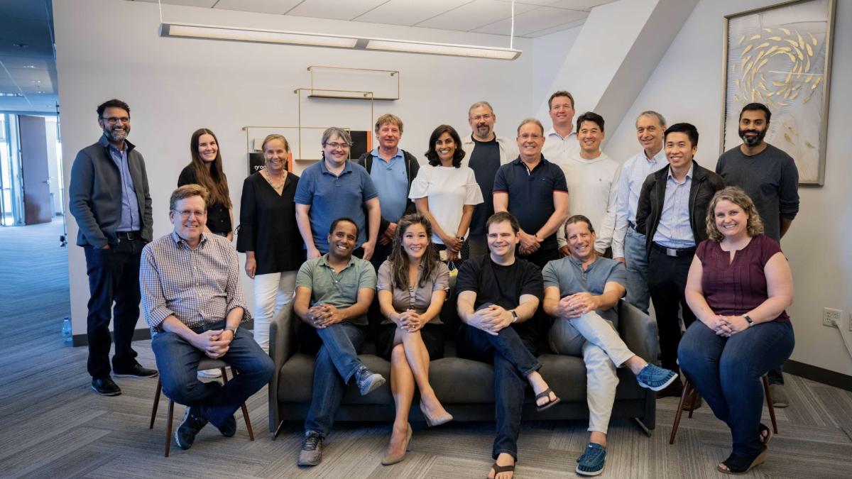 KDDI, Cisco, Samsung Back AI Chip Startup Groq's $640M Funding Round ...